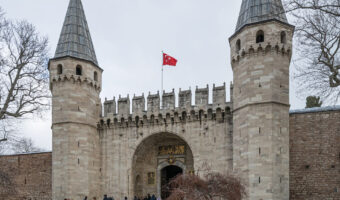 Shades of Enamel Jewellery - The Diamond Talk